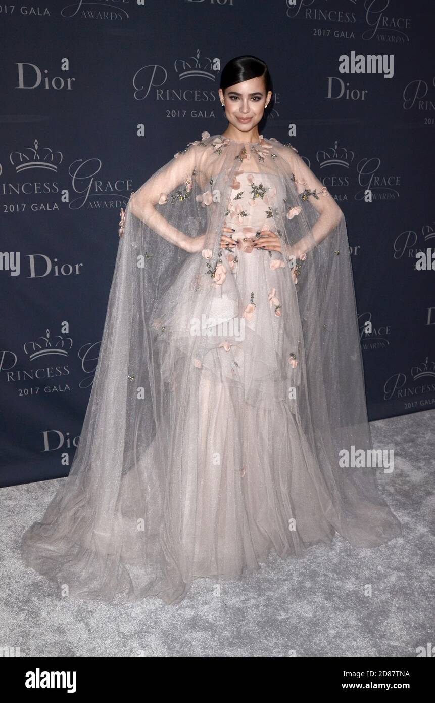 Grace carson hi-res stock photography and images - Alamy