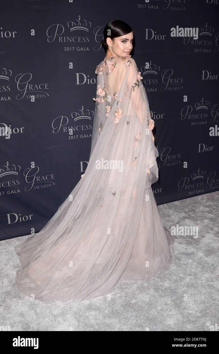 Grace carson hi-res stock photography and images - Alamy