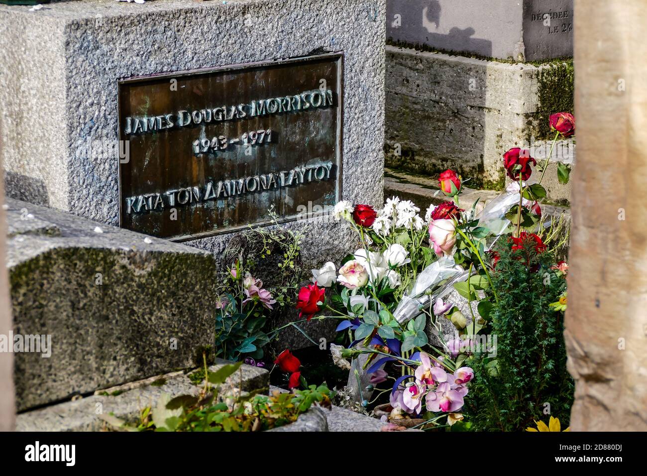 Cimetiere du Pere Lachaise typical french cemetery, Photo image a ...