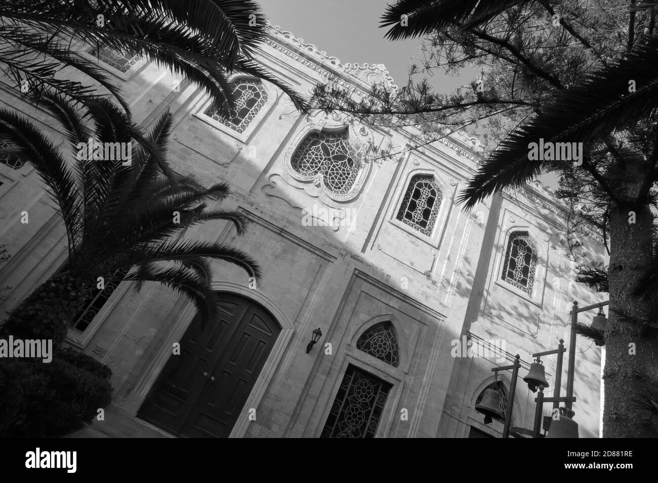 Man made religious buildings hi-res stock photography and images - Alamy