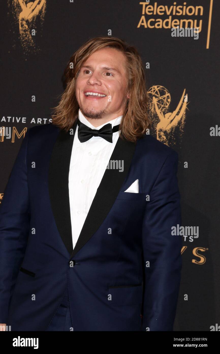 LOS ANGELES - SEP 10: Tony Cavalero at the 2017 Creative Arts Emmy ...