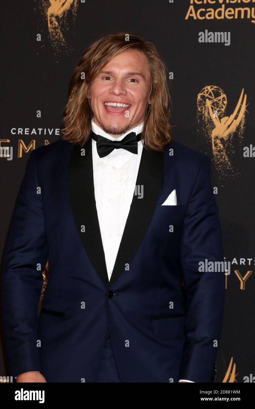 LOS ANGELES - SEP 10: Tony Cavalero at the 2017 Creative Arts Emmy ...