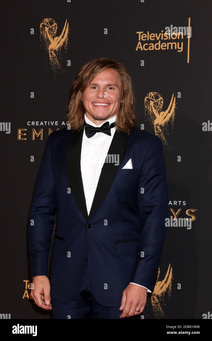 LOS ANGELES - SEP 10: Tony Cavalero at the 2017 Creative Arts Emmy ...