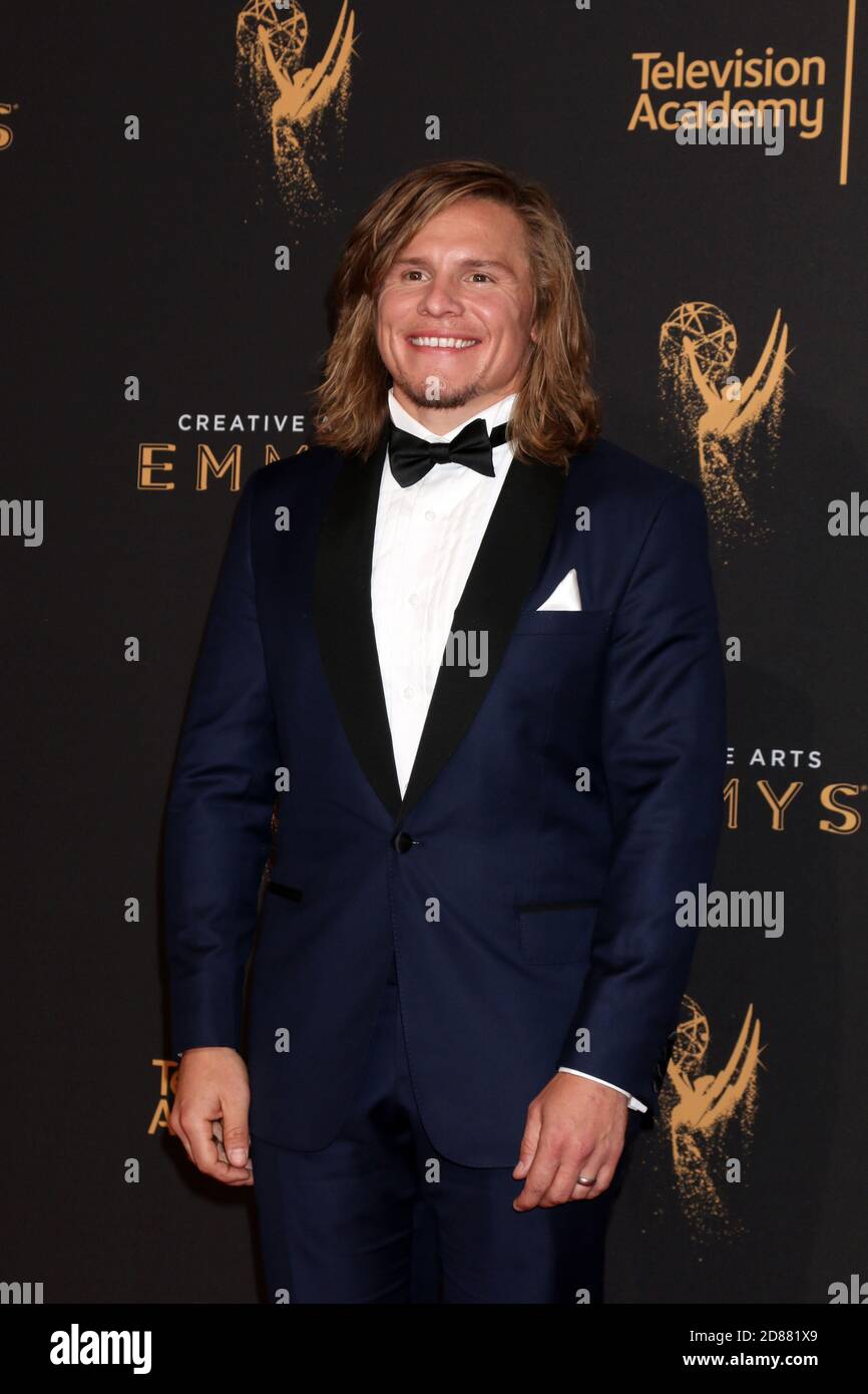 LOS ANGELES - SEP 10: Tony Cavalero at the 2017 Creative Arts Emmy ...
