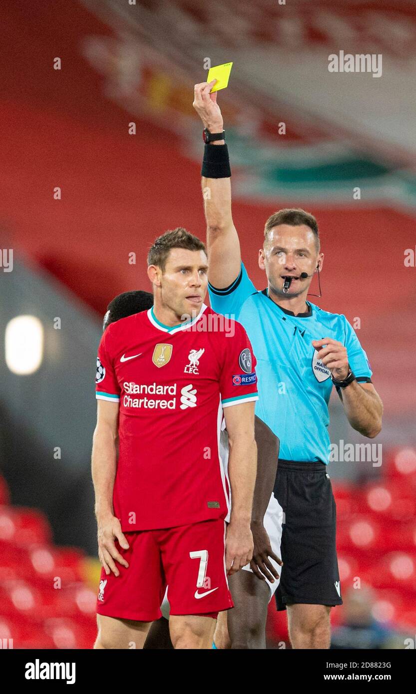 Referee pawel hi-res stock photography and images - Alamy