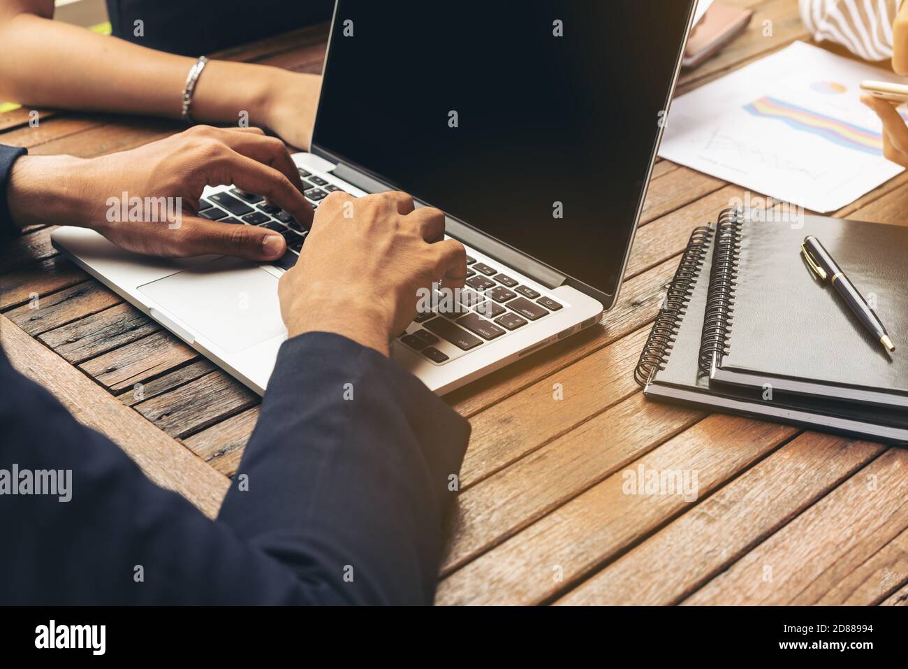 Chart briefing hi-res stock photography and images - Alamy