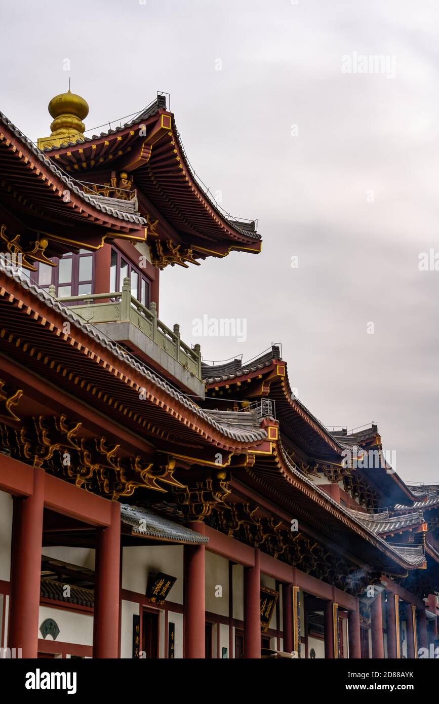 Monasteries and chinese culture hi-res stock photography and images - Alamy