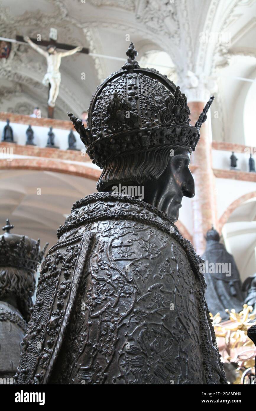 Bronze statue (profile) of Frederick III, Holy Roman Emperor (died 1493 ...