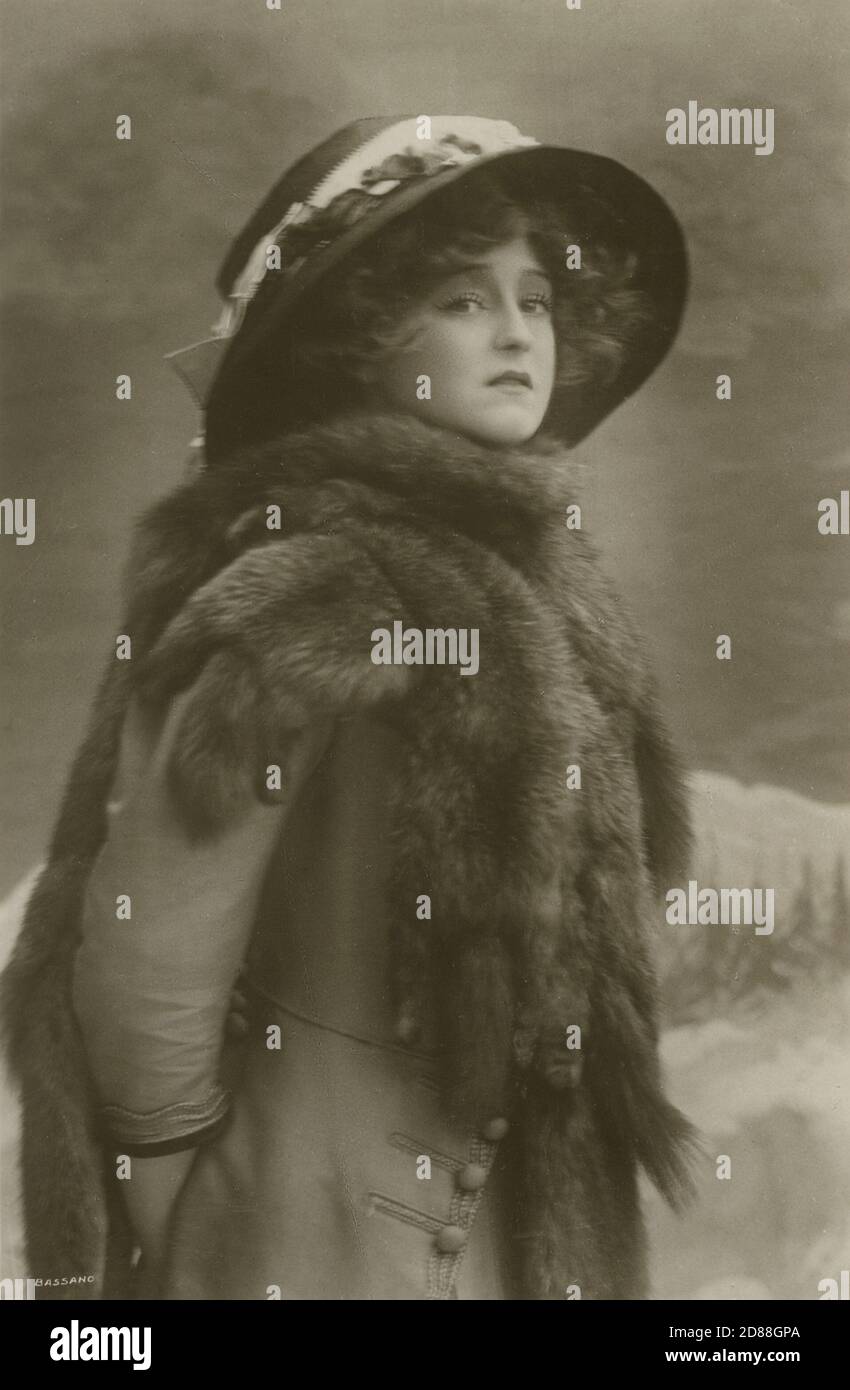 Vintage Postcard. Gabrielle Ray in snow - Rotary 11420 E - photo by Bassano - restored from ...