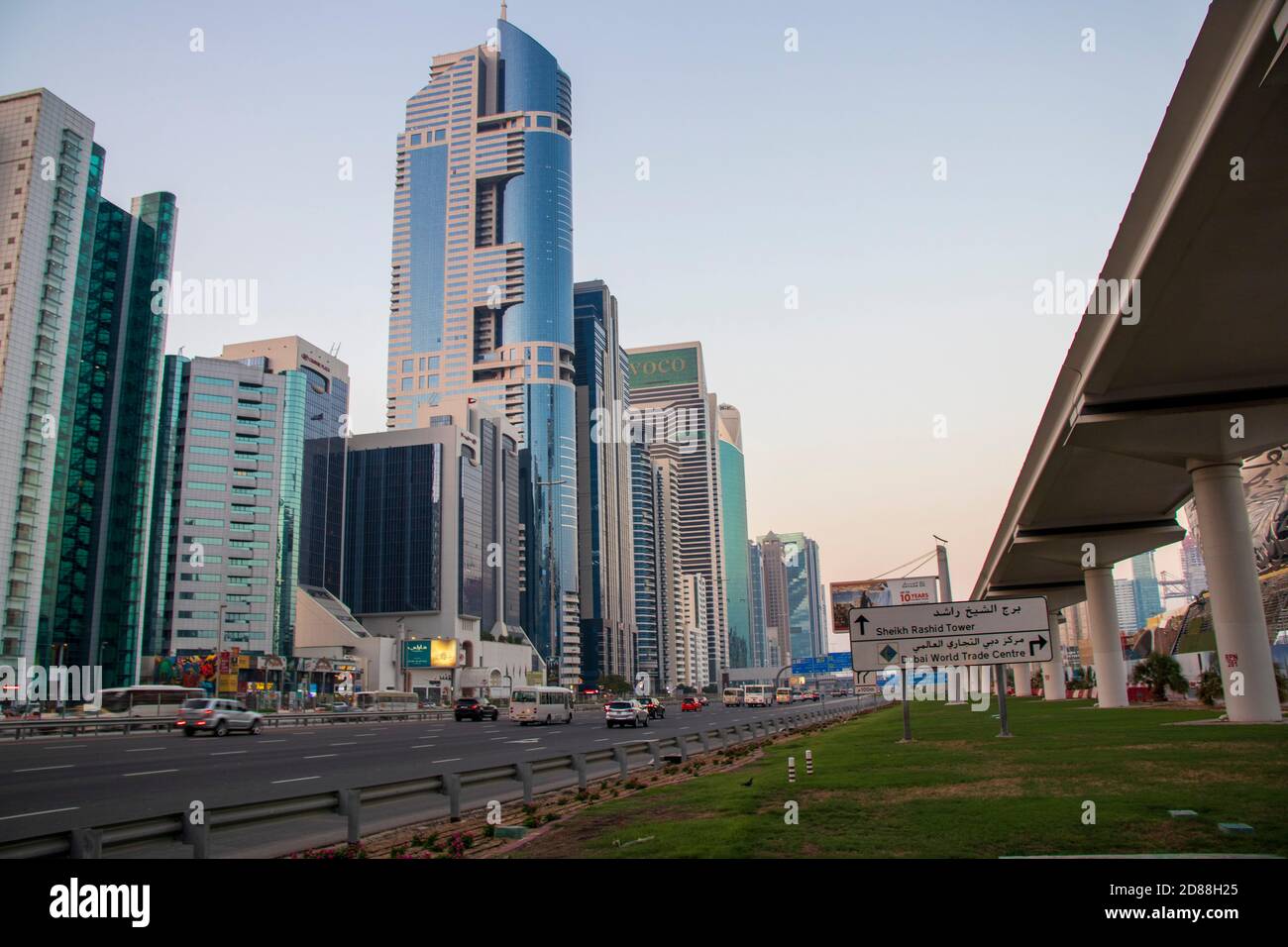 Dubai main modern hotel view hi-res stock photography and images - Alamy