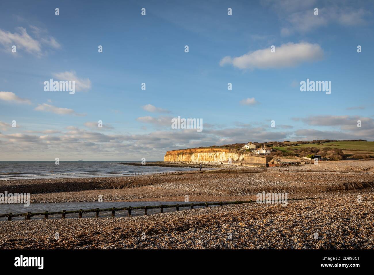 Shoreline seaford beach hi-res stock photography and images - Alamy