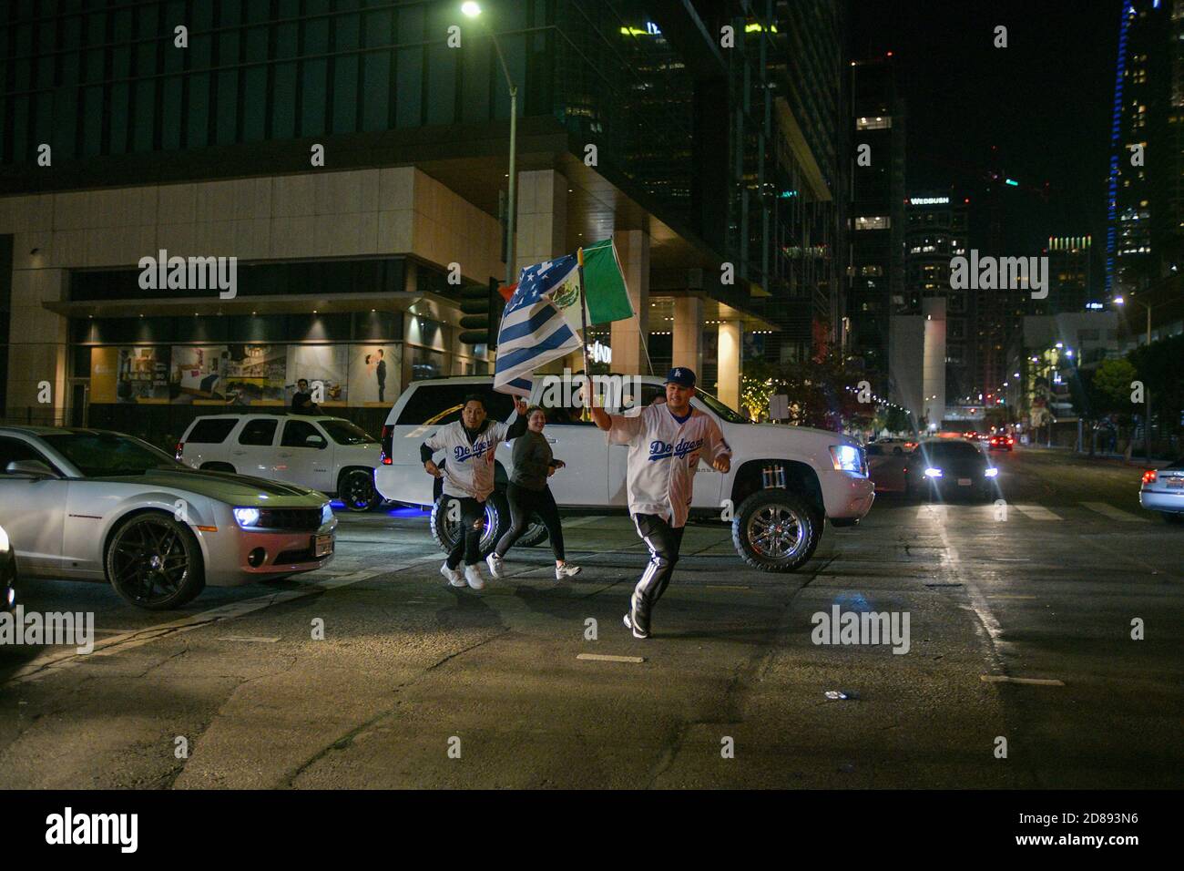 Los Angeles CA. 27th Oct, 2020. Fans celebrate Los Angeles Dodgers ...