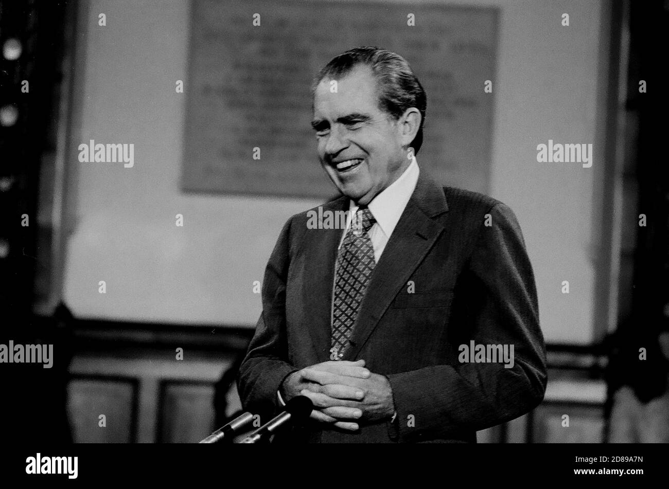 Oxford union debate hi-res stock photography and images - Alamy