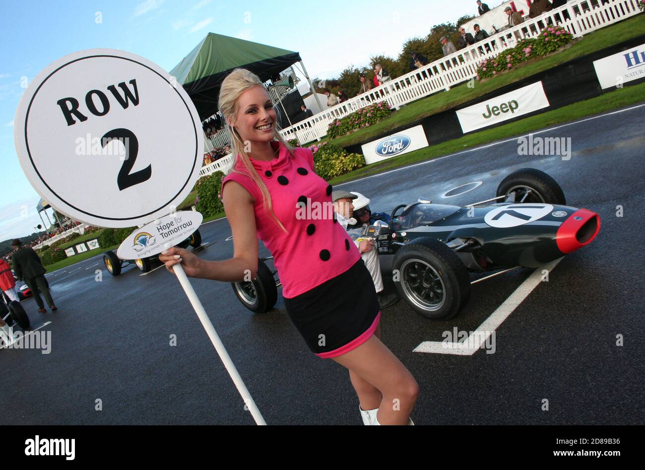 Grid girls hi-res stock photography and images - Alamy