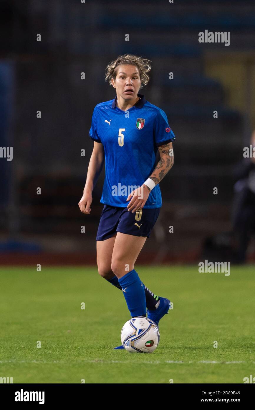 Linari High Resolution Stock Photography and Images - Alamy