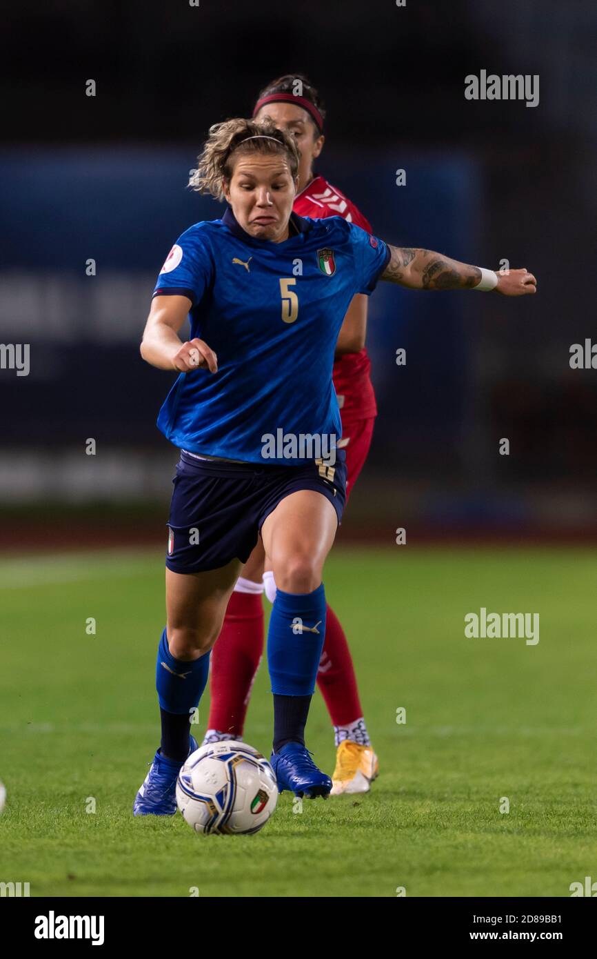 Linari hi-res stock photography and images - Alamy