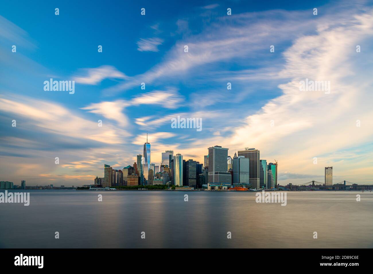 New york city waterfront hi-res stock photography and images - Alamy