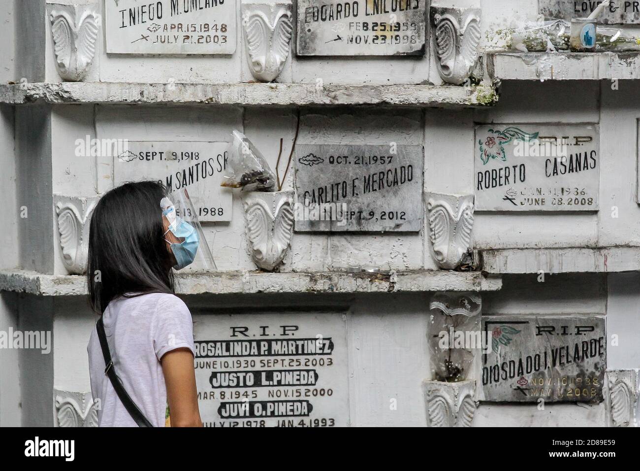 Philippine cemetery hi-res stock photography and images - Alamy
