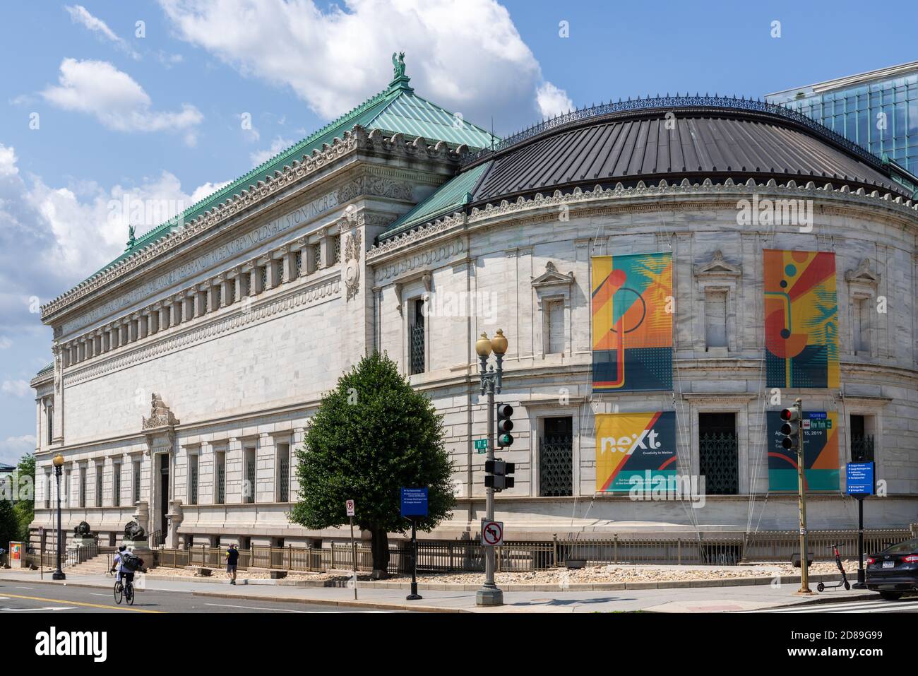 Salon dore hi-res stock photography and images - Alamy