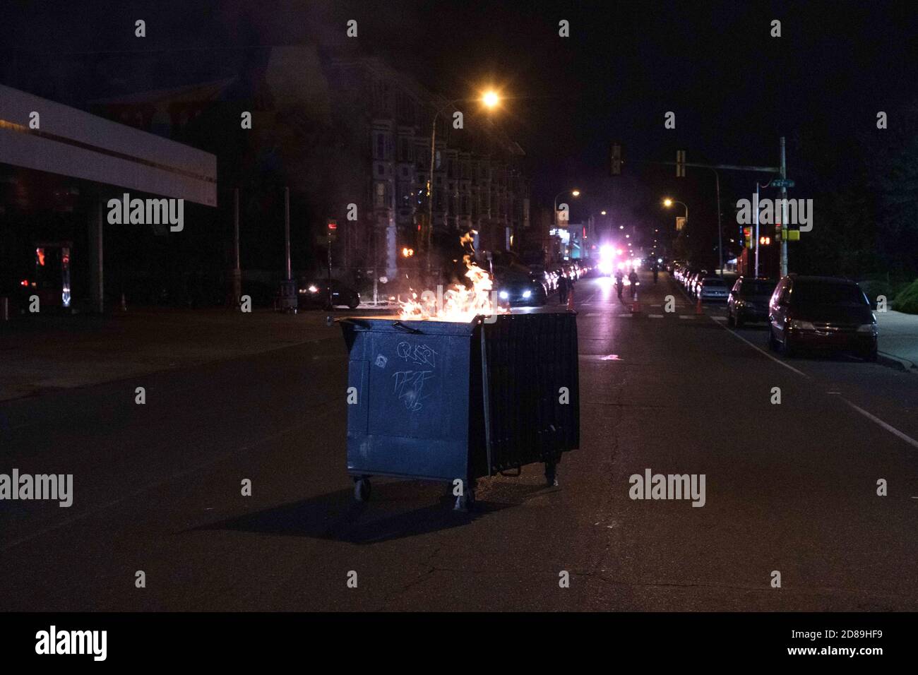 Dumpster fire hi-res stock photography and images - Alamy