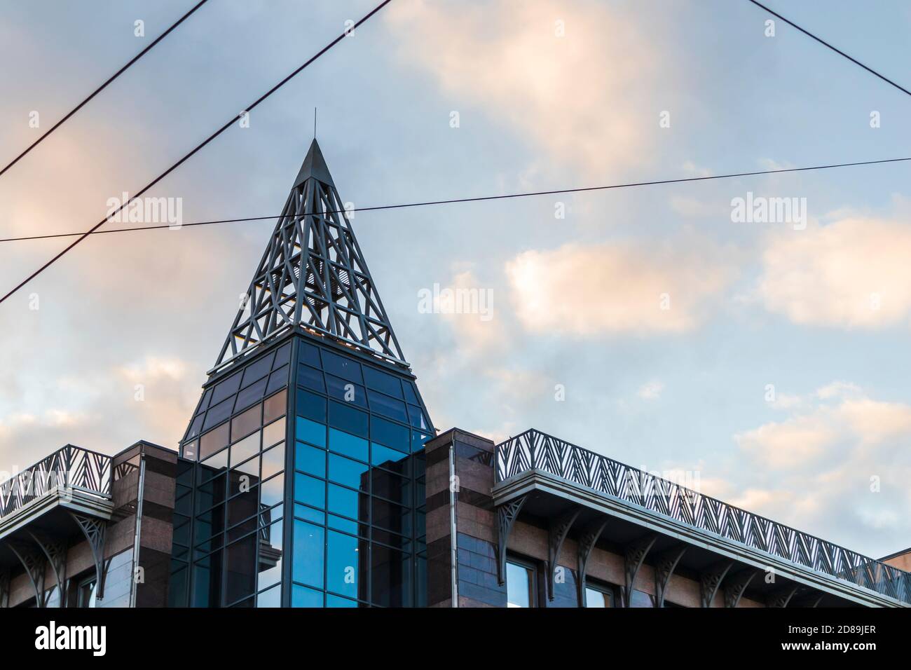 Skyscraper architectural style hi-res stock photography and images - Alamy