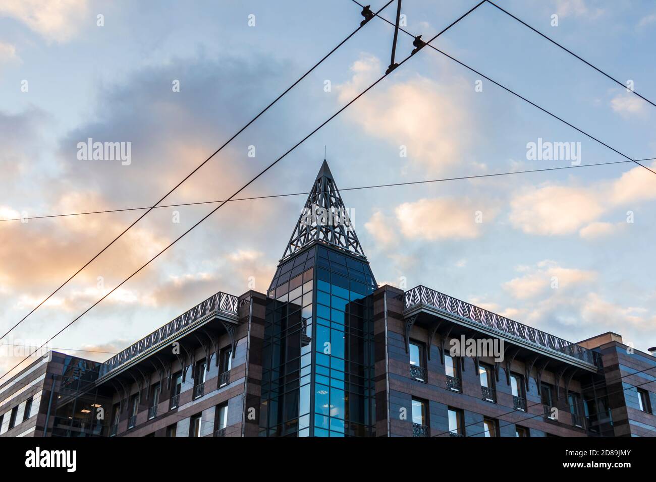 Urban new hi tech facade hi-res stock photography and images - Alamy