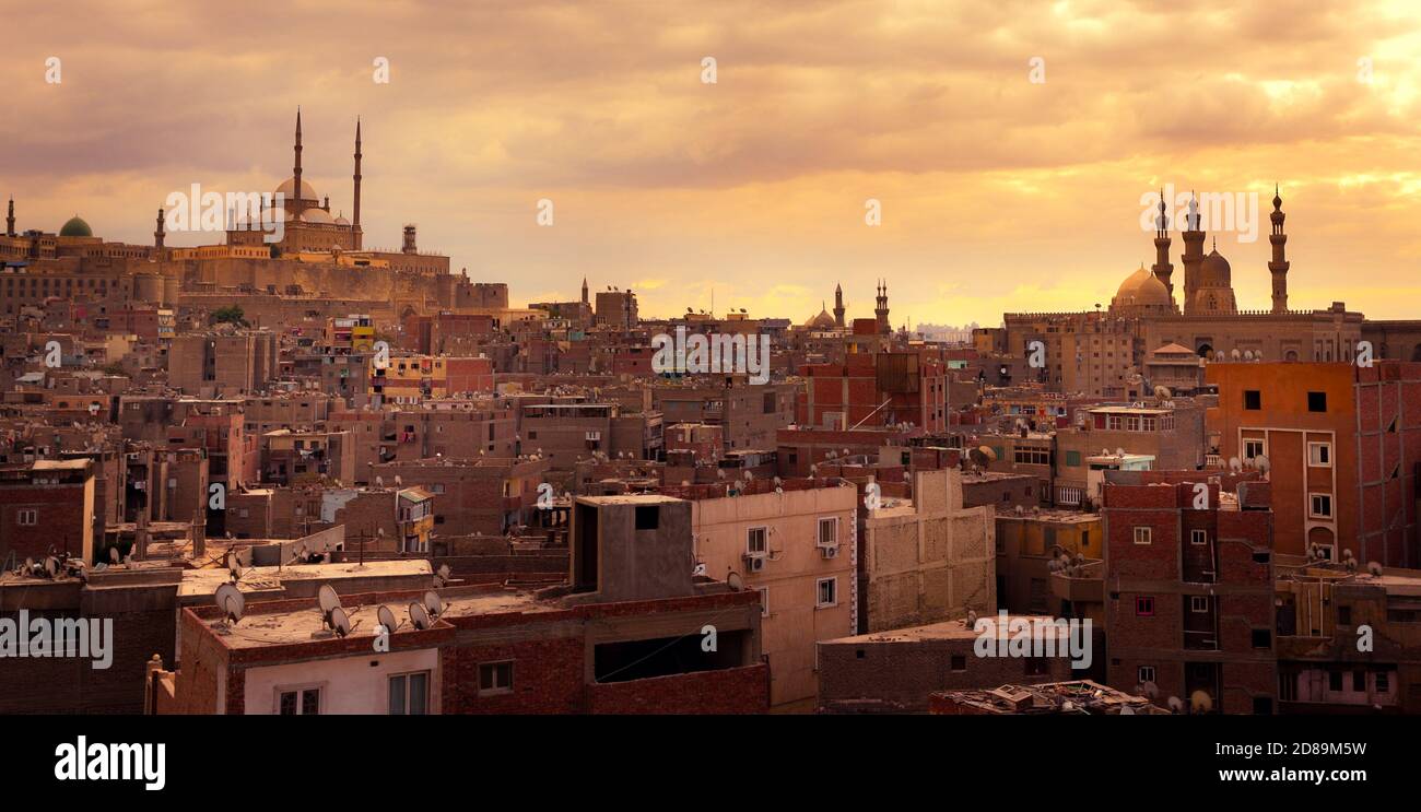 Cairo islamic mosque color hi-res stock photography and images - Alamy