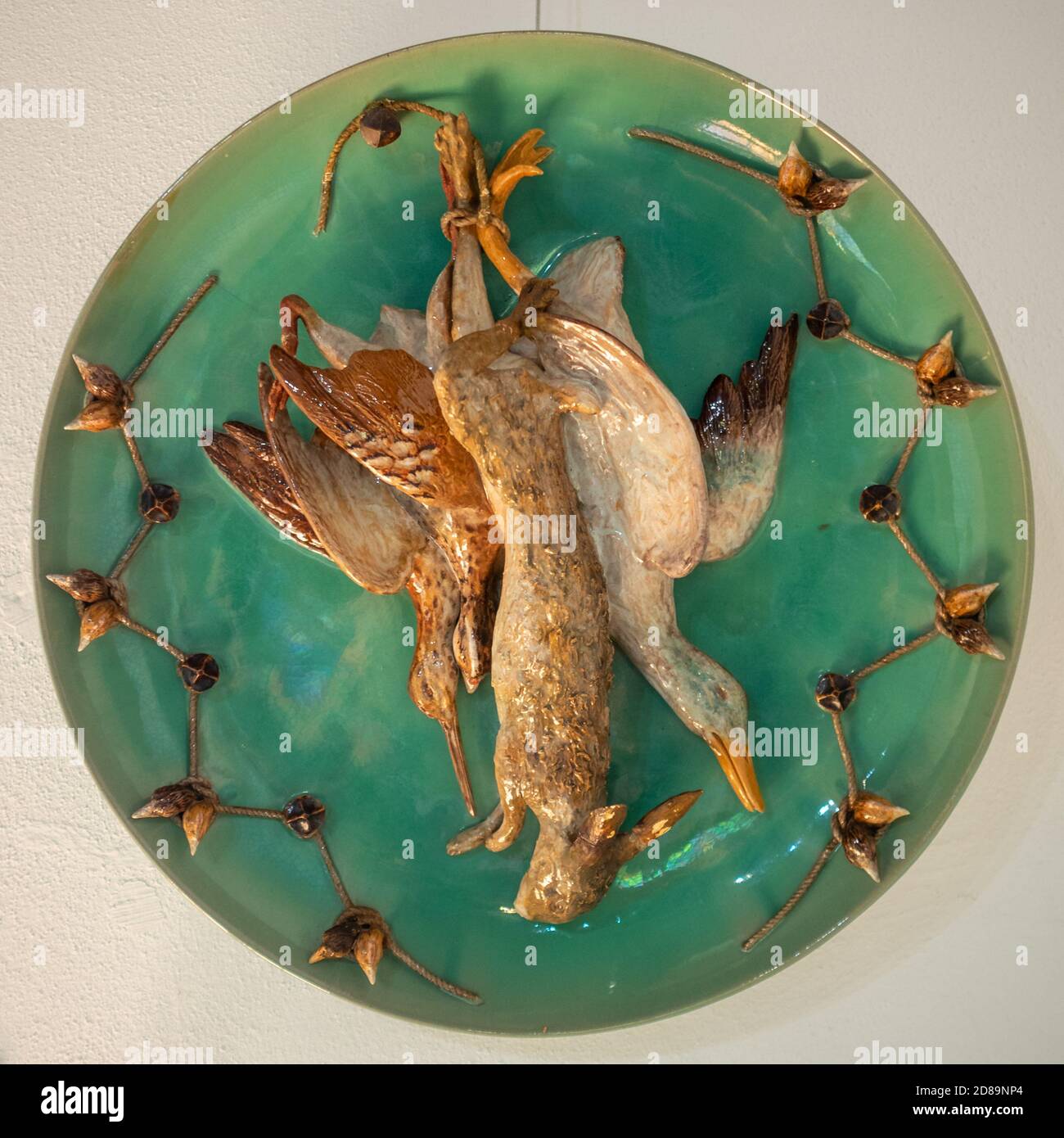 Rafael Bordalo Pinheiro ceramics plate with game Stock Photo - Alamy