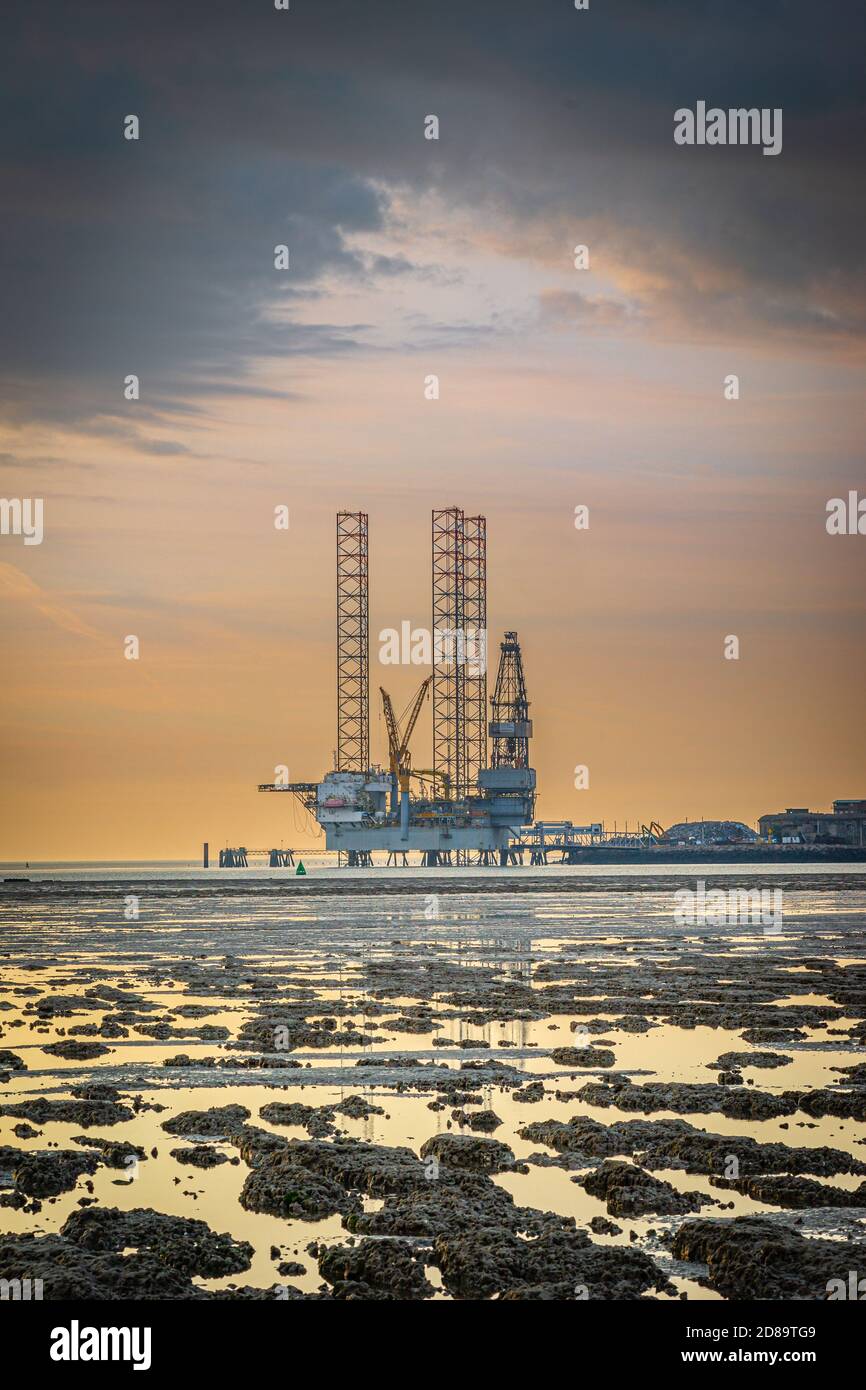 Grain Tower Battery at The Isle Of Grain with the Prospector 1 oil ...