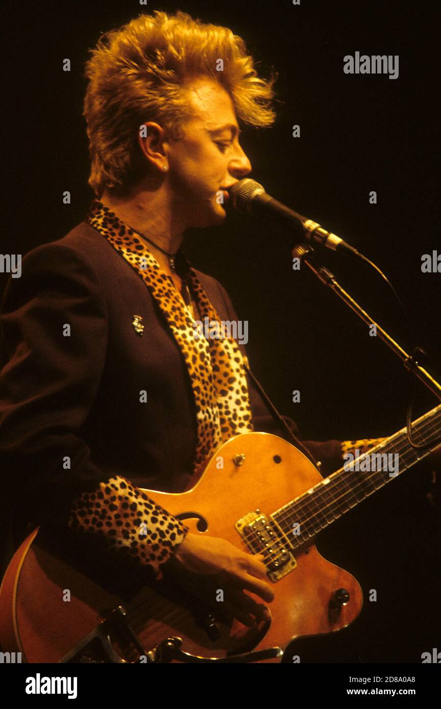 Brian setzer hi-res stock photography and images - Alamy