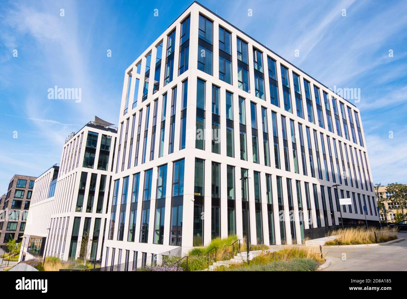 Deloitte office hi-res stock photography and images - Alamy