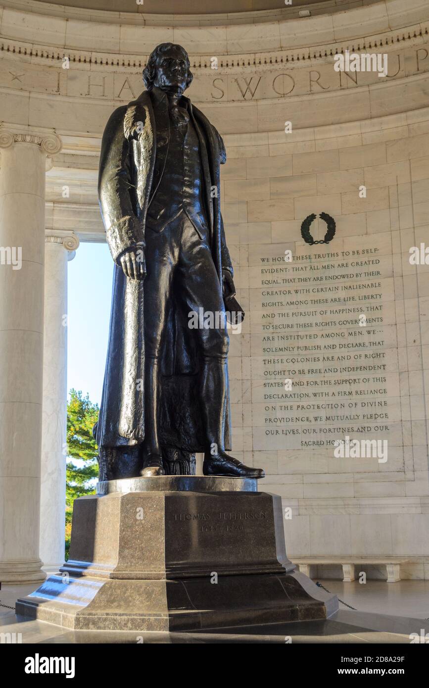 Jefferson memorial portico hi-res stock photography and images - Alamy