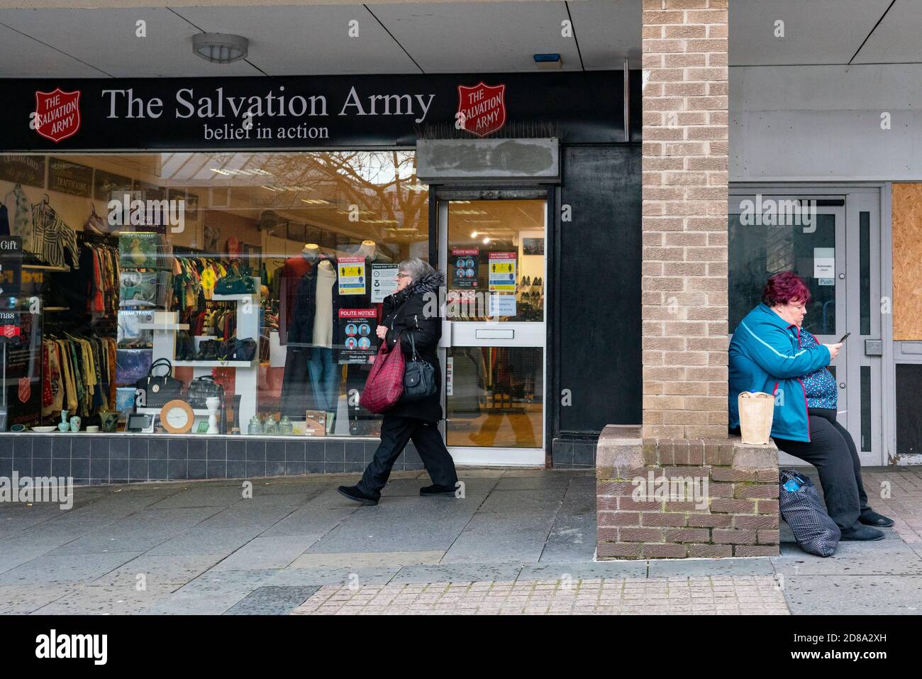 Airdrie town centre hi-res stock photography and images - Alamy