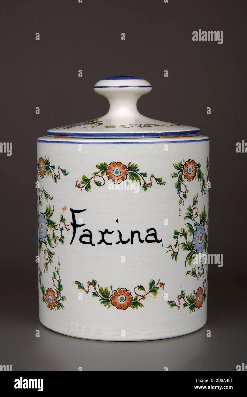 Flour pot hi-res stock photography and images - Alamy