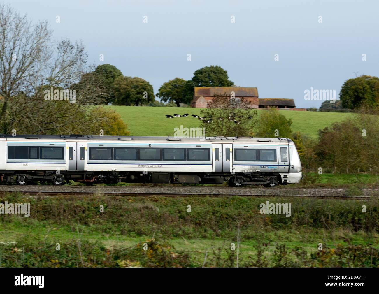 Chiltern Railways class 168 diesel, side view, Warwickshire, UK Stock ...