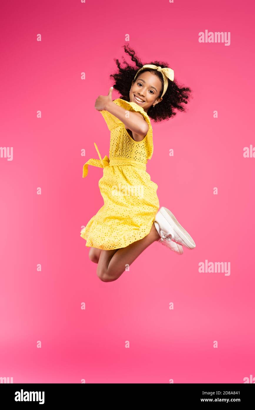 Preteen side view studio black hi-res stock photography and images - Alamy