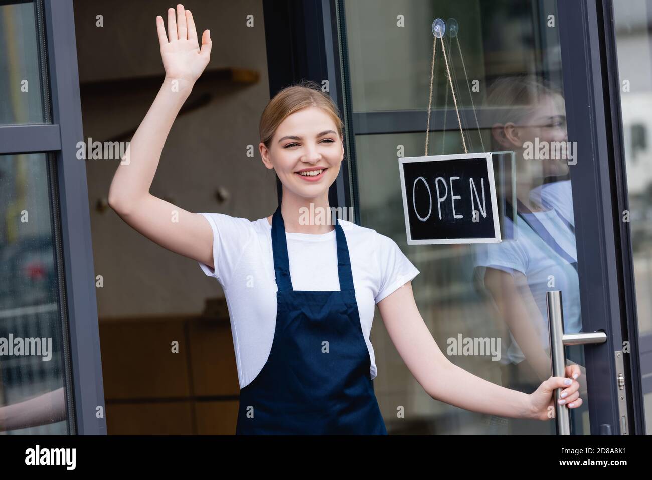 Positive street signs hi-res stock photography and images - Alamy