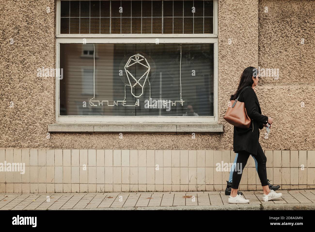 Shine a light hi-res stock photography and images - Alamy