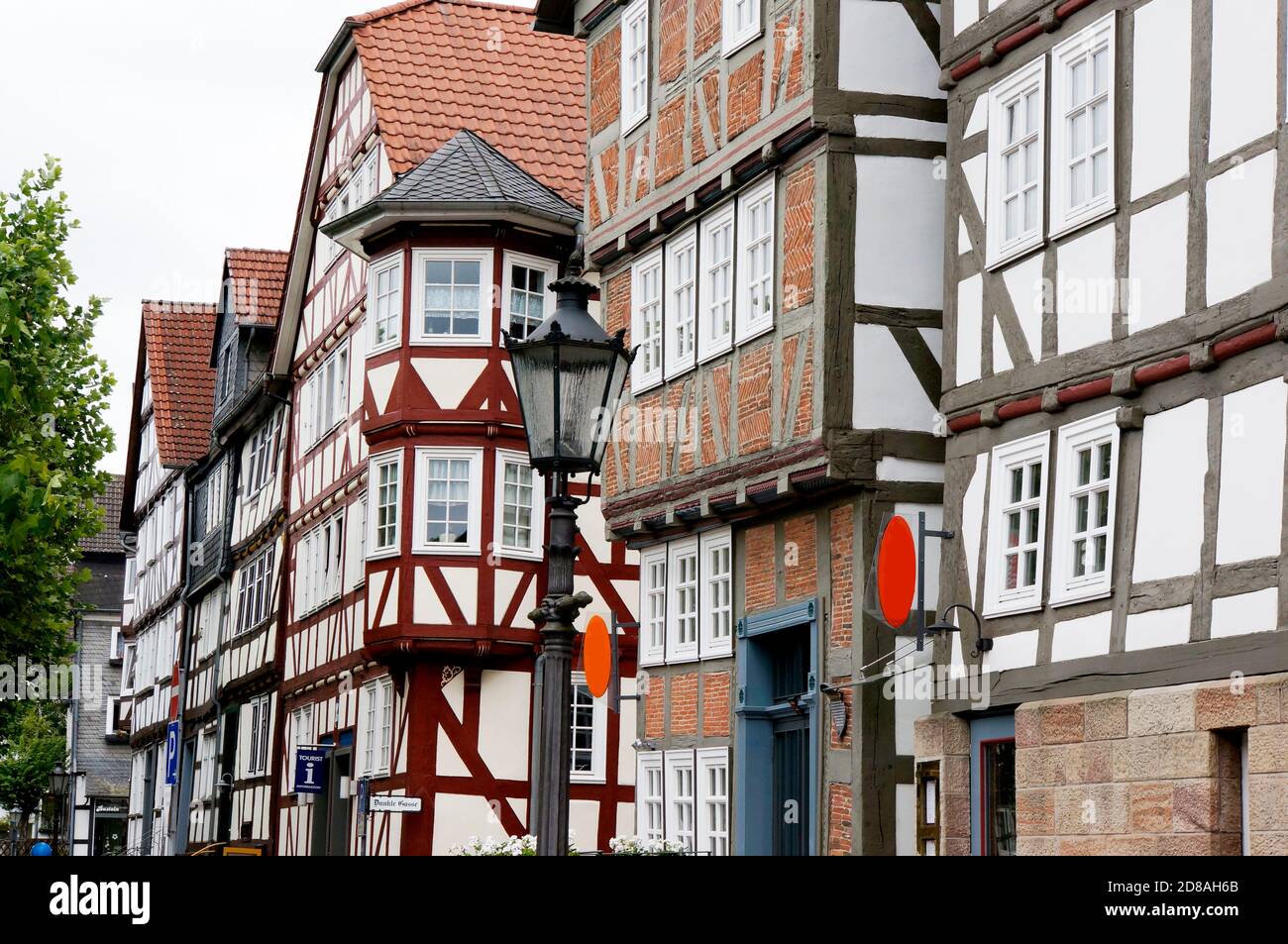 Fachwerkhäuser in der historischen Altstadt, Frankenberg, Hessen ...