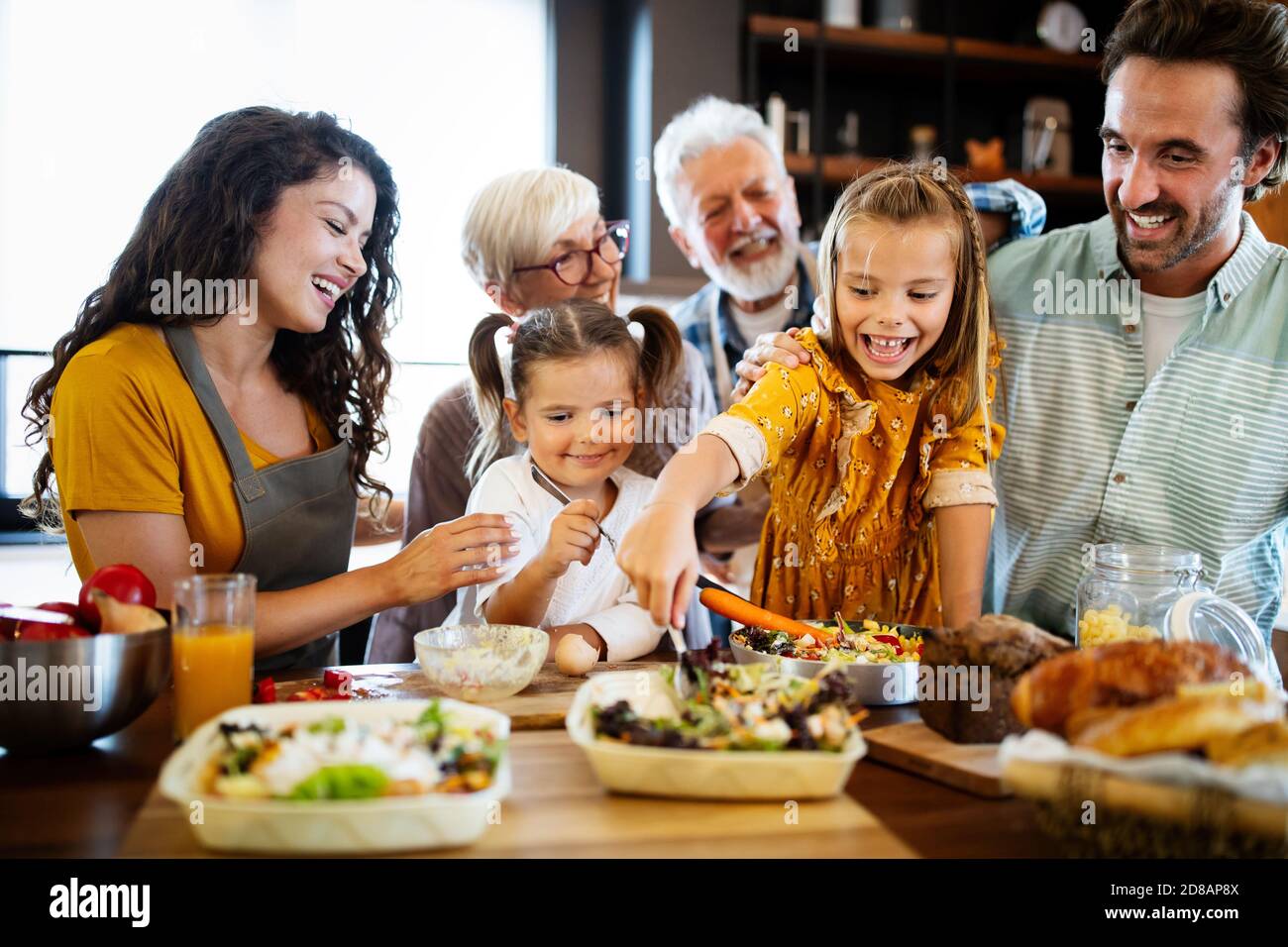 Family spending quality time together hi-res stock photography and images - Alamy