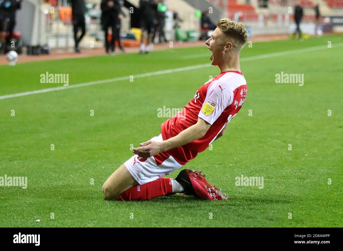 Rotherham United's Jamie Lindsay celebrates scoring his side's first ...