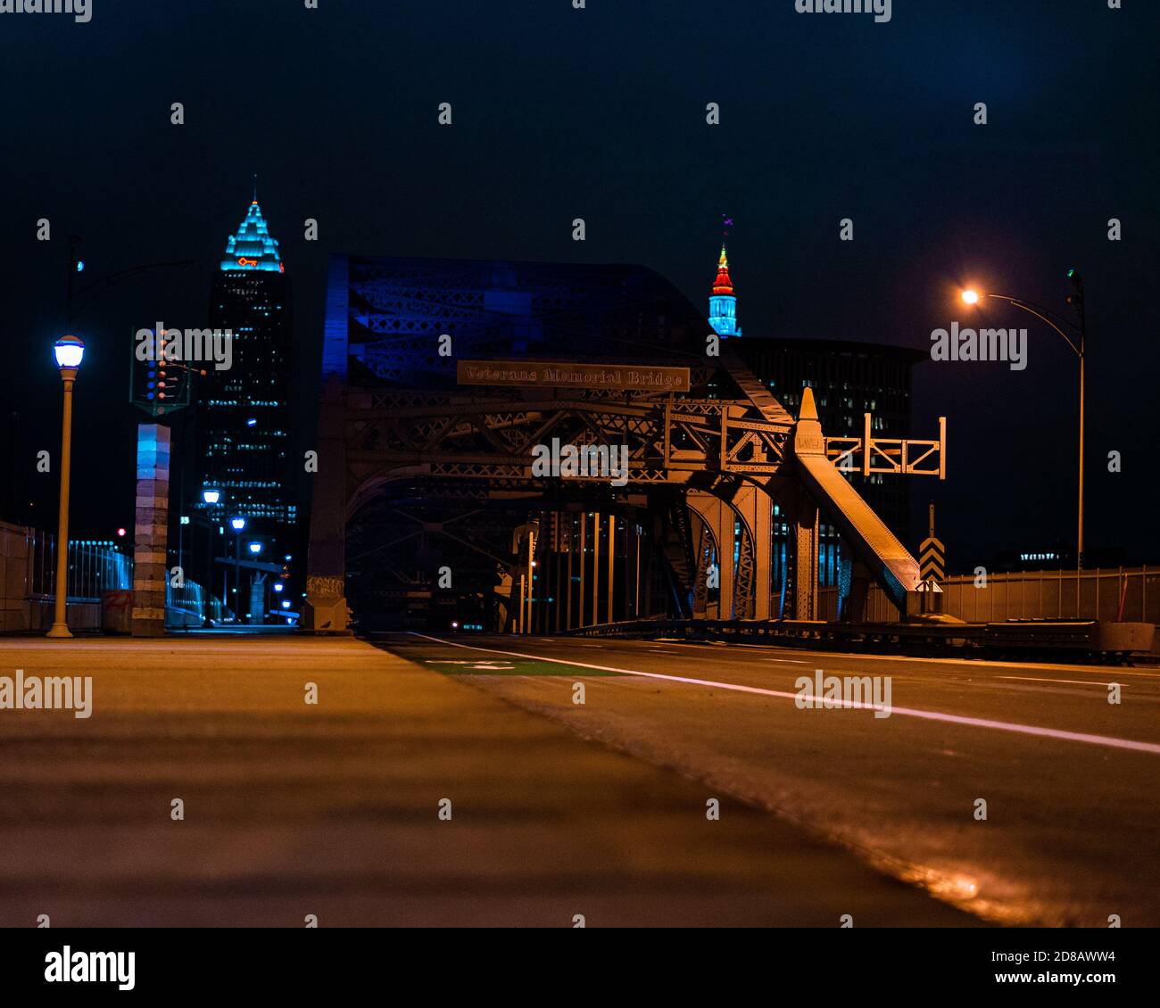 Cleveland ohio bridge night hi-res stock photography and images - Alamy