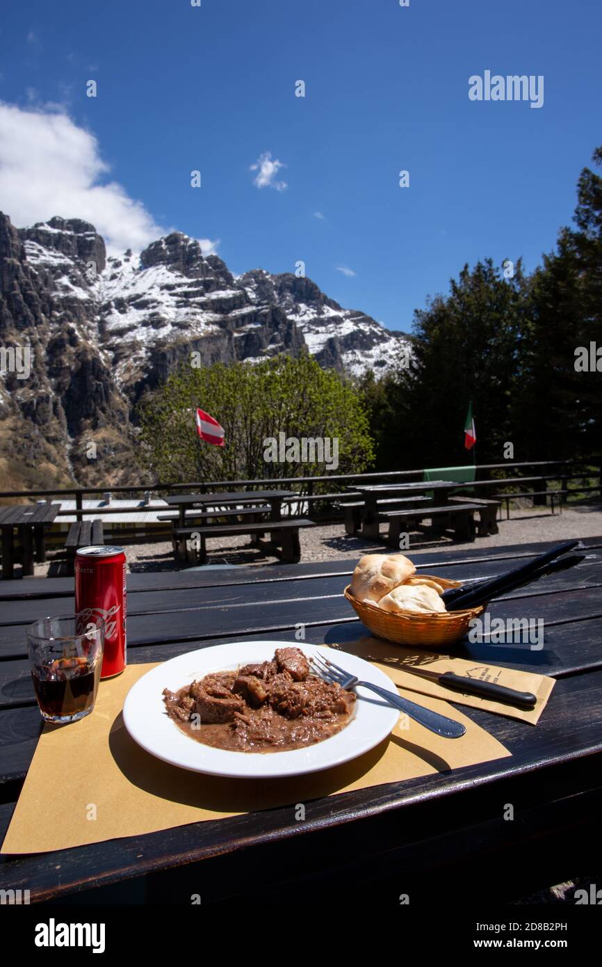 Piani Derna Cable Car High Resolution Stock Photography and Images - Alamy