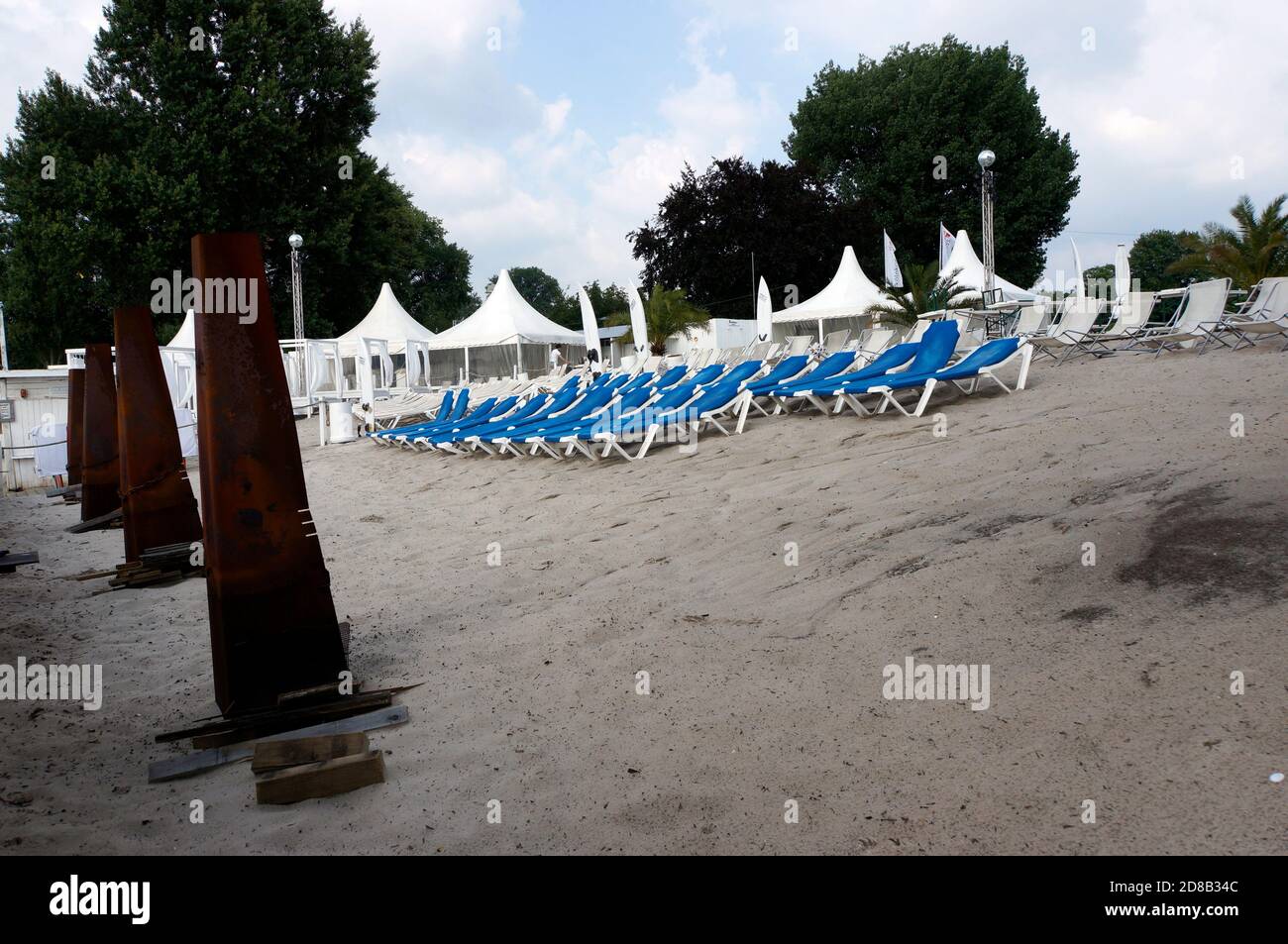 Rhein strand hi-res stock photography and images - Alamy