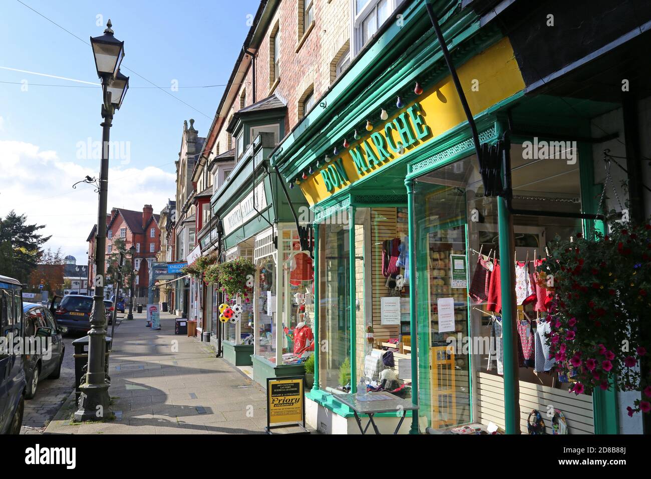 Bon marche hi-res stock photography and images - Alamy