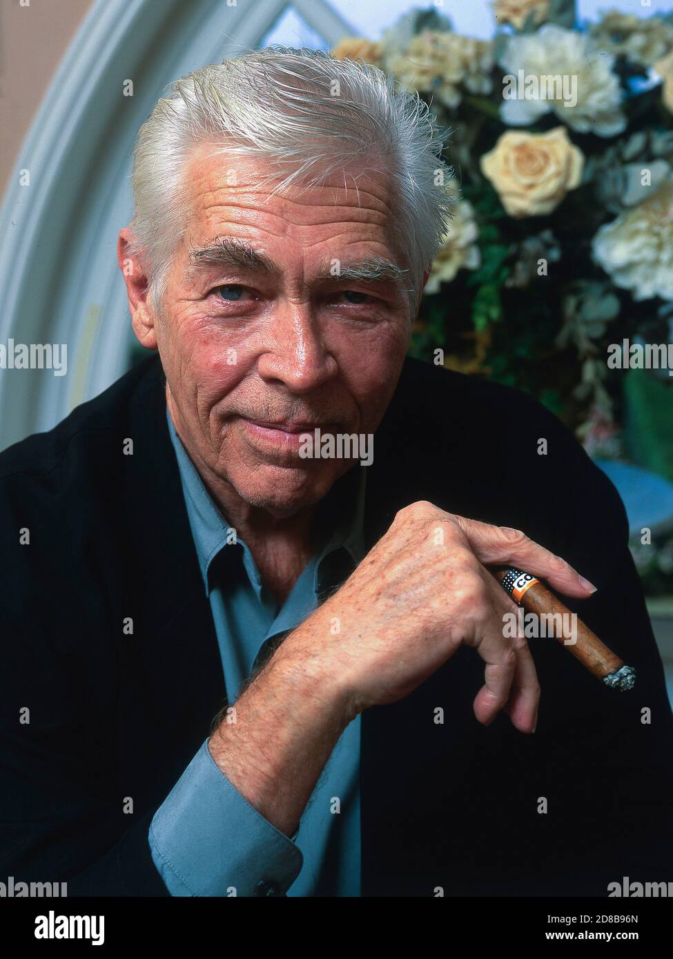 James coburn bruce lee hi-res stock photography and images - Alamy