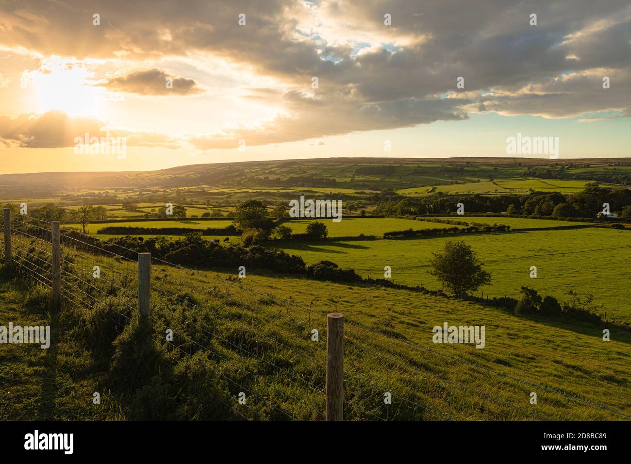 North york moors walk hi-res stock photography and images - Alamy