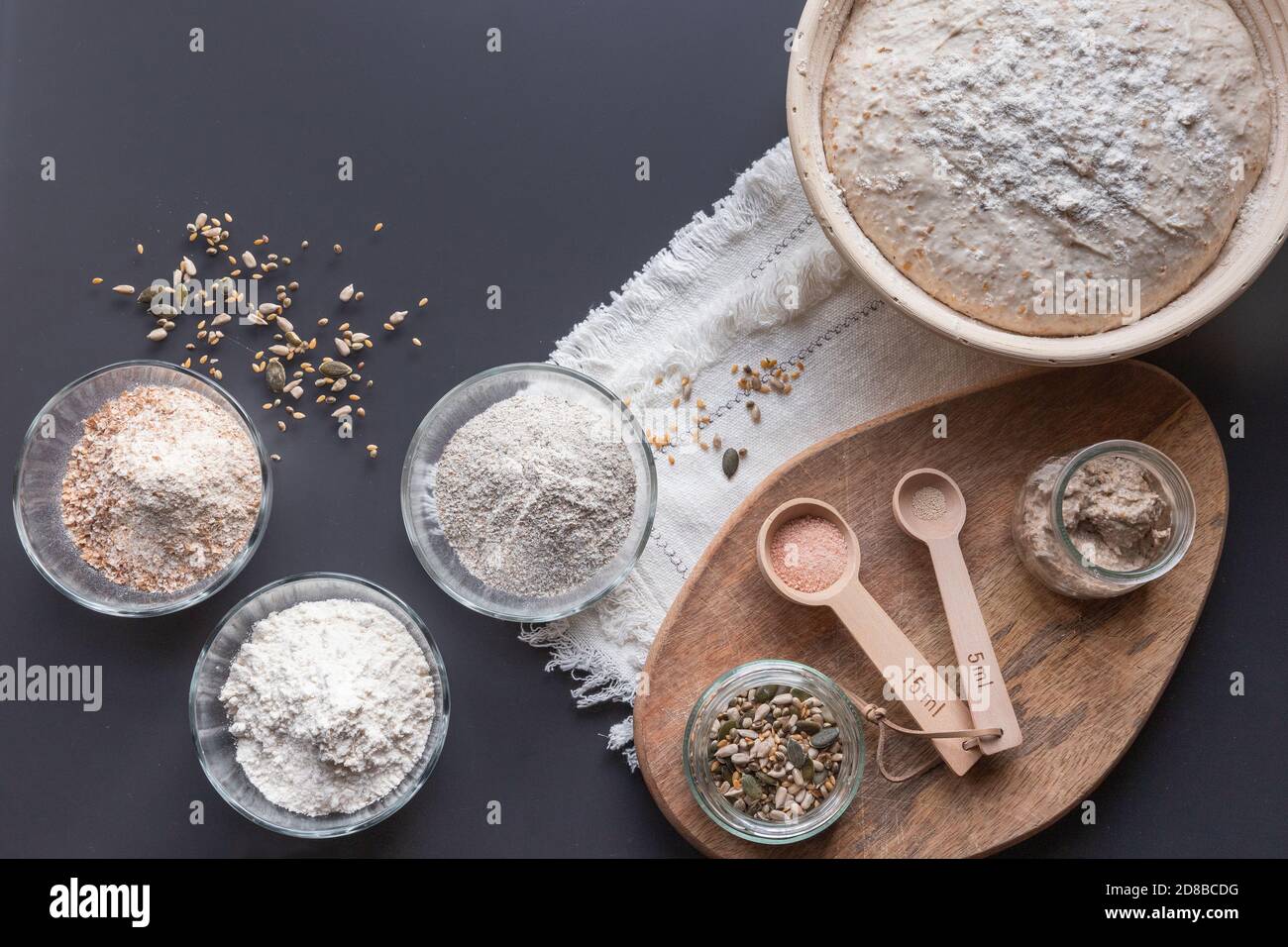 Wholegrain flour hi-res stock photography and images - Alamy