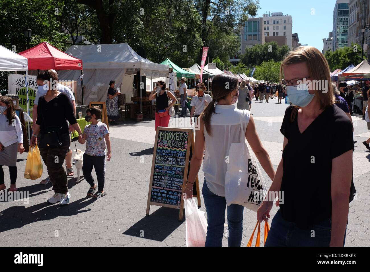 New york city terminal market hi-res stock photography and images - Alamy