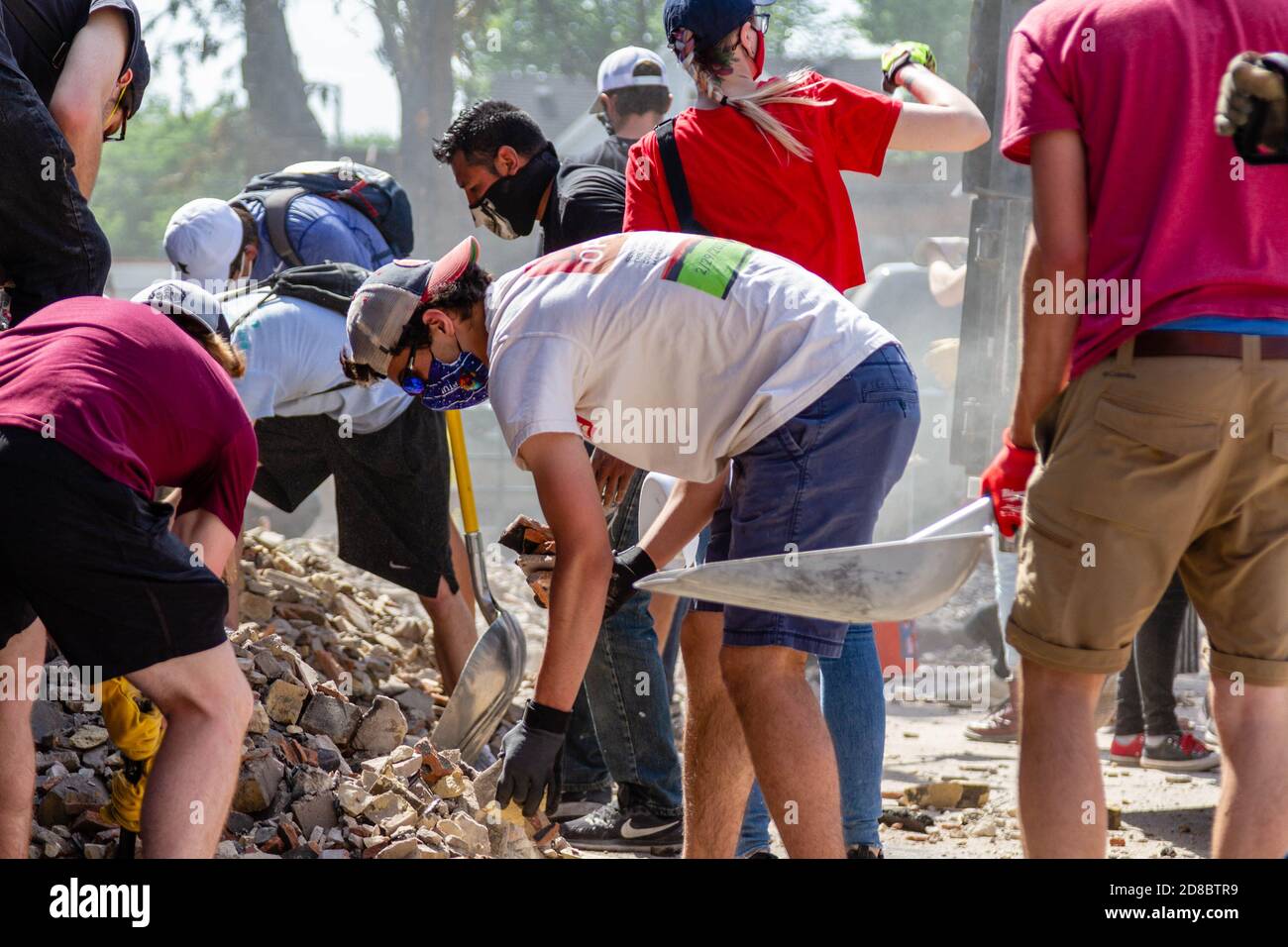 George floyd riots chicago hi-res stock photography and images - Alamy